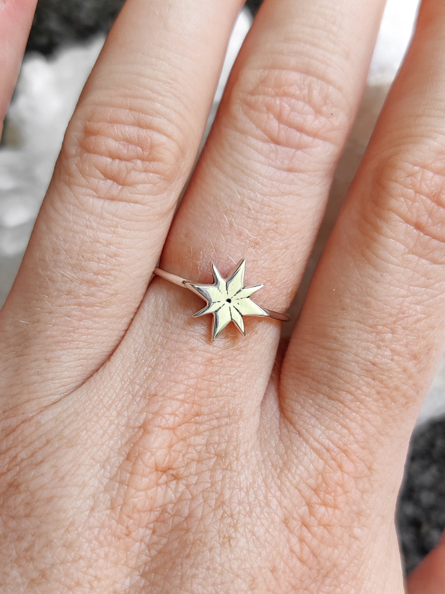 Sterling Silver 8 Point Star Ring – TheThirdEyeNZ